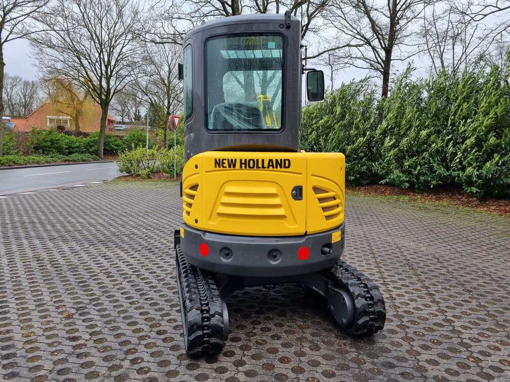For sale: New Holland Agriculture New Holland E26C minikraan ...